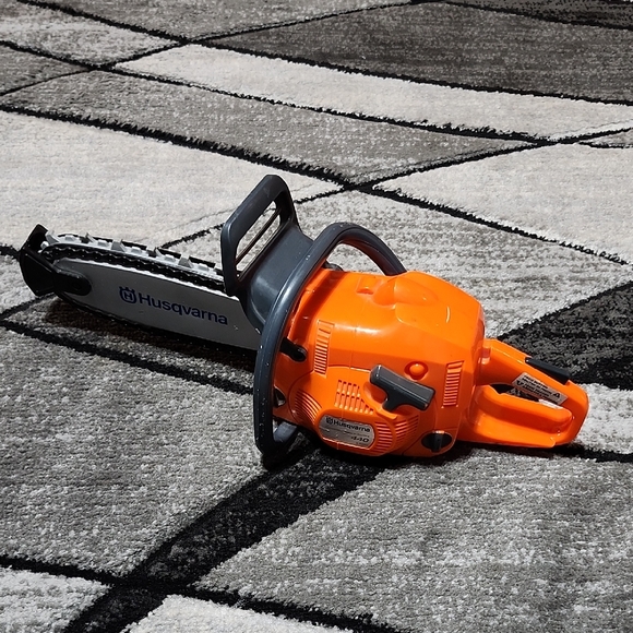 Husqvarna | Toys | Husqvarna 44 Kids Unisex Realistic Sounds Chainsaw ...
